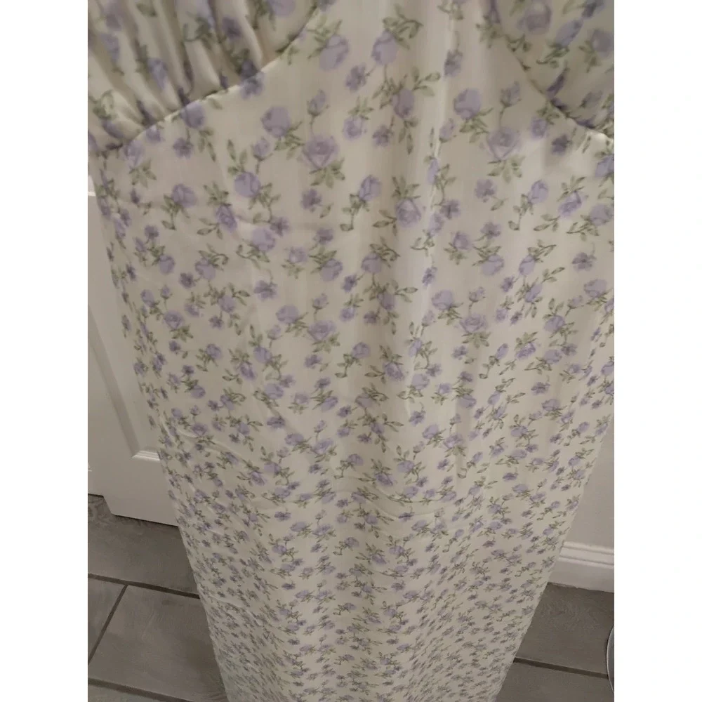 No Boundaries | Dresses | No Boundaries Floral Flutter Sleeve Midi ...